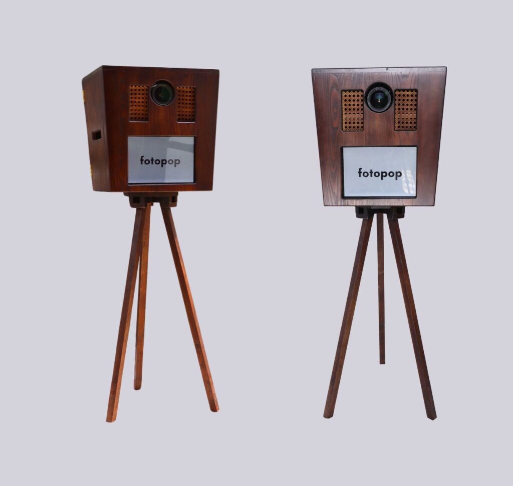 PhotoBooth chụp ảnh in liền cho sự kiện trường học ở TPHCM